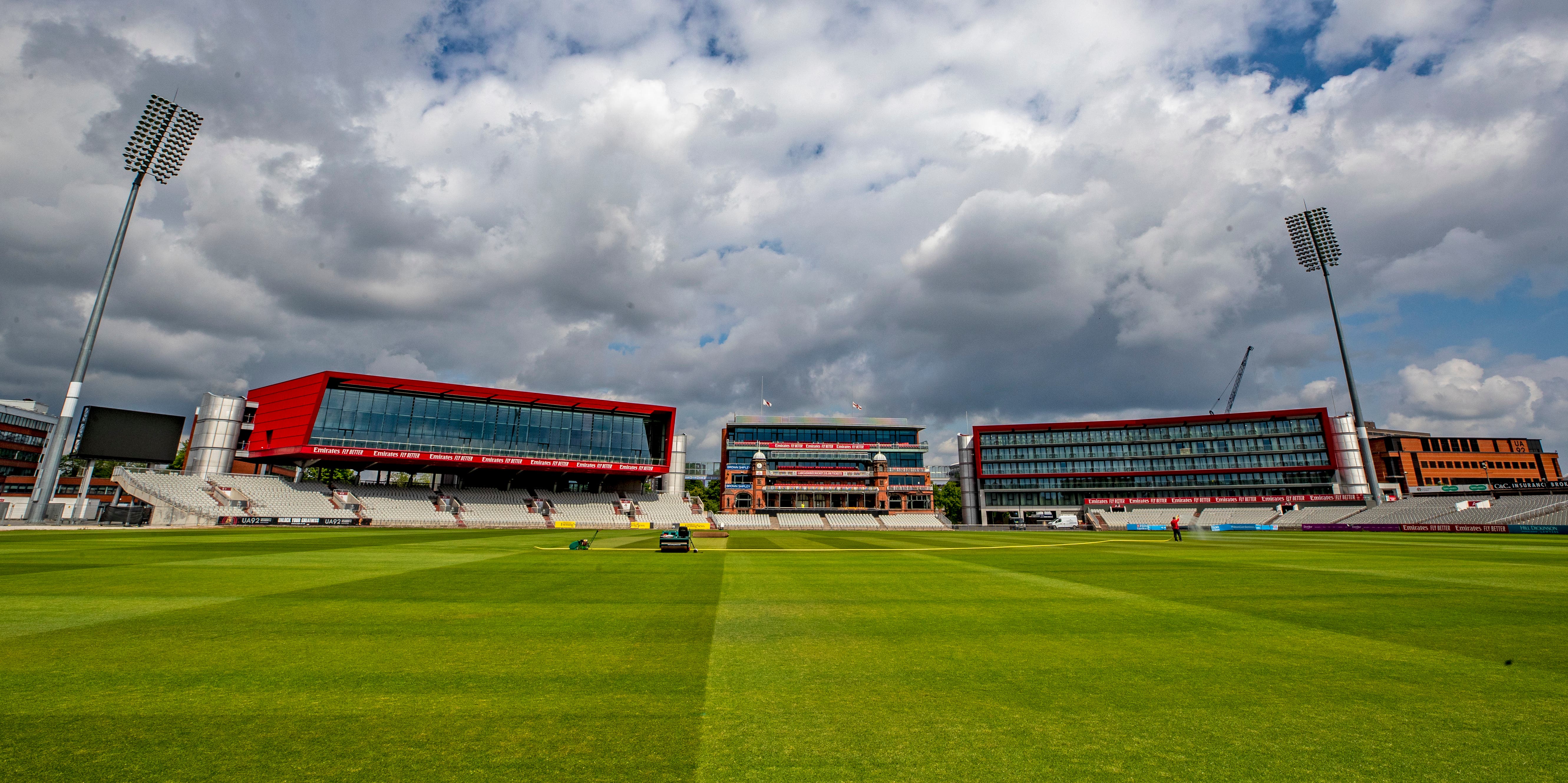 Lancashire hit back at ‘gut wrenching’ points deduction as fading title ...