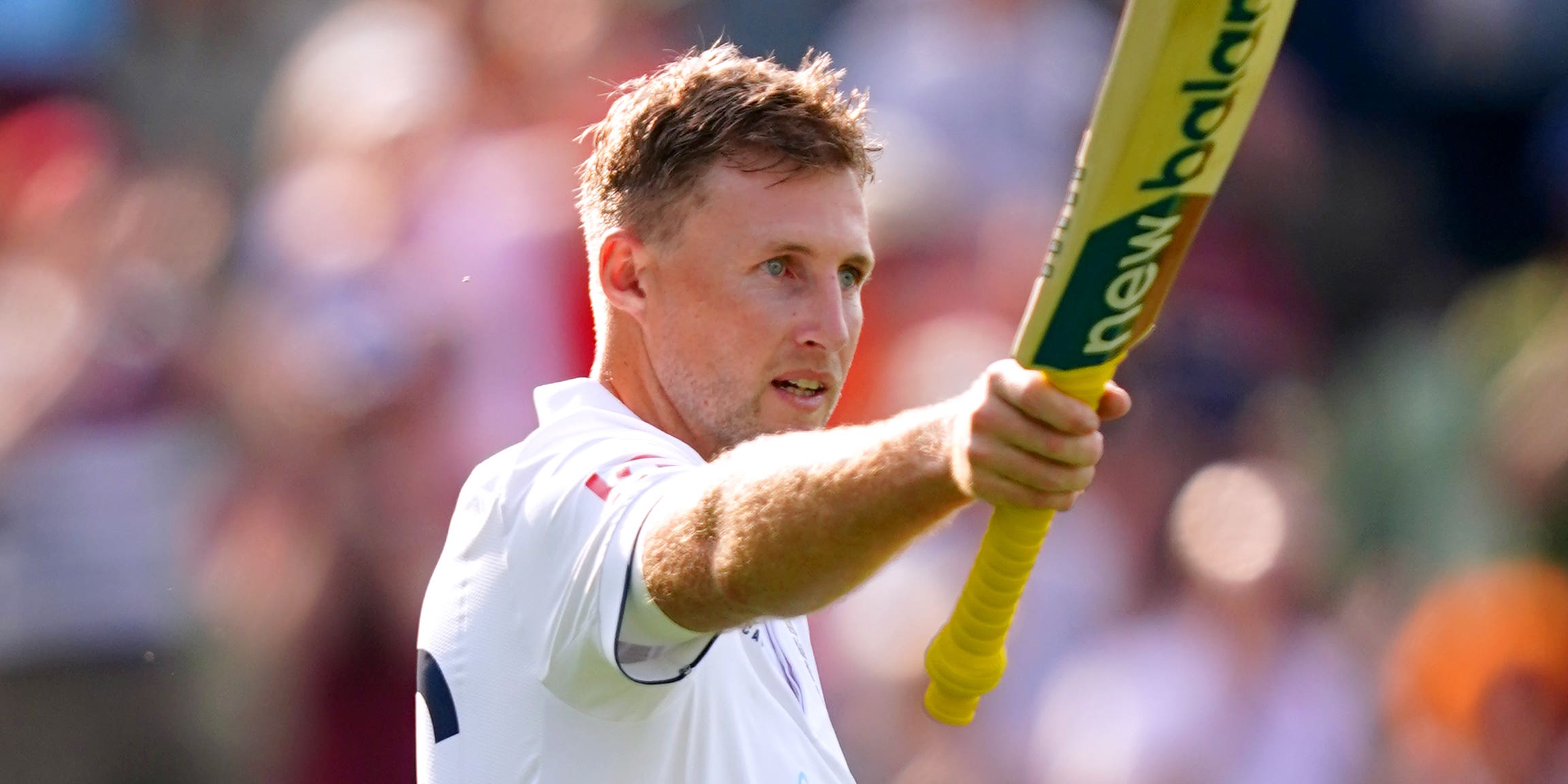 Roger Federer is all of us - 'I’m very surprised at how often I check ...