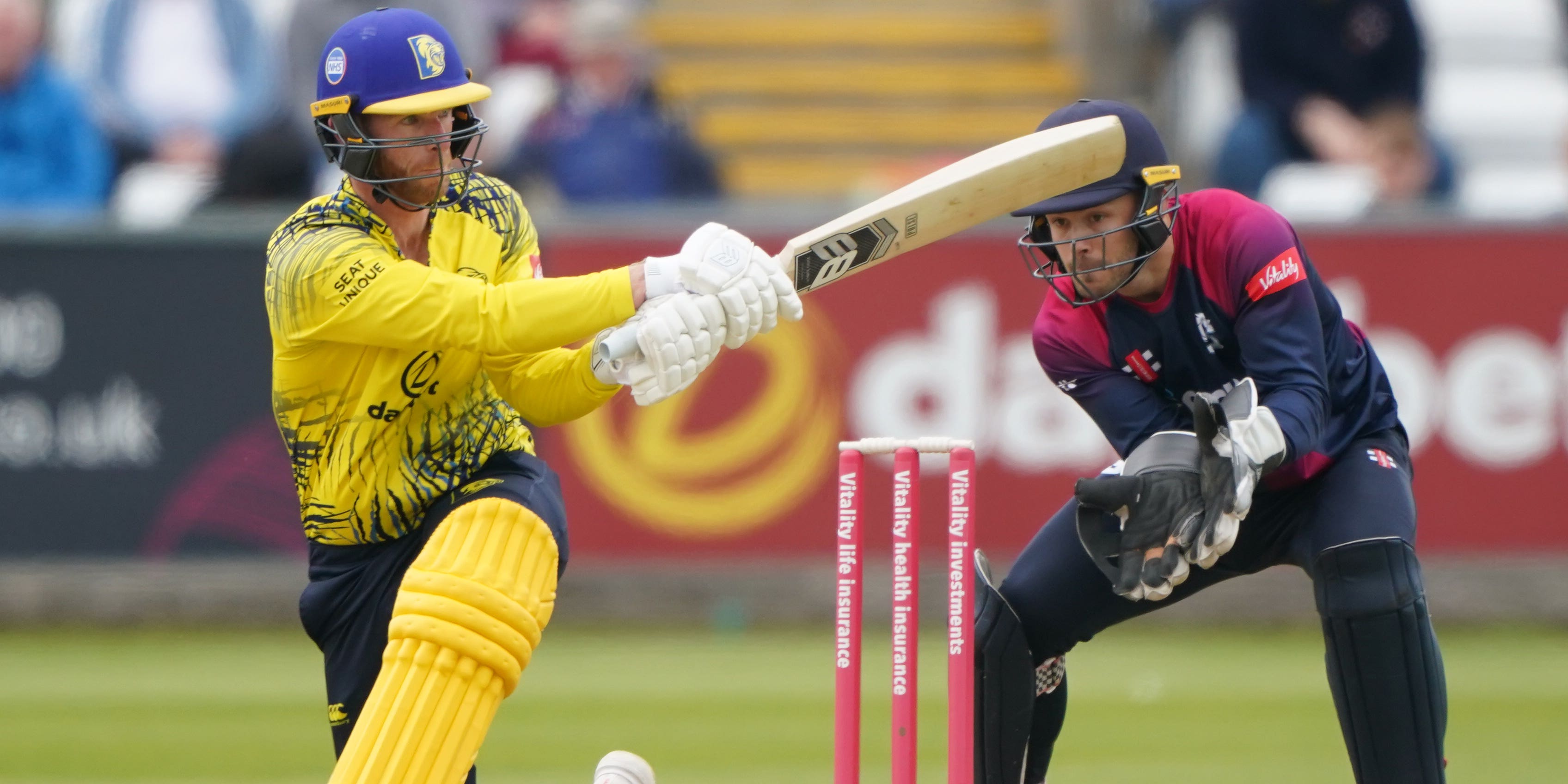 Graham Clark and David Bedingham guide Durham to victory