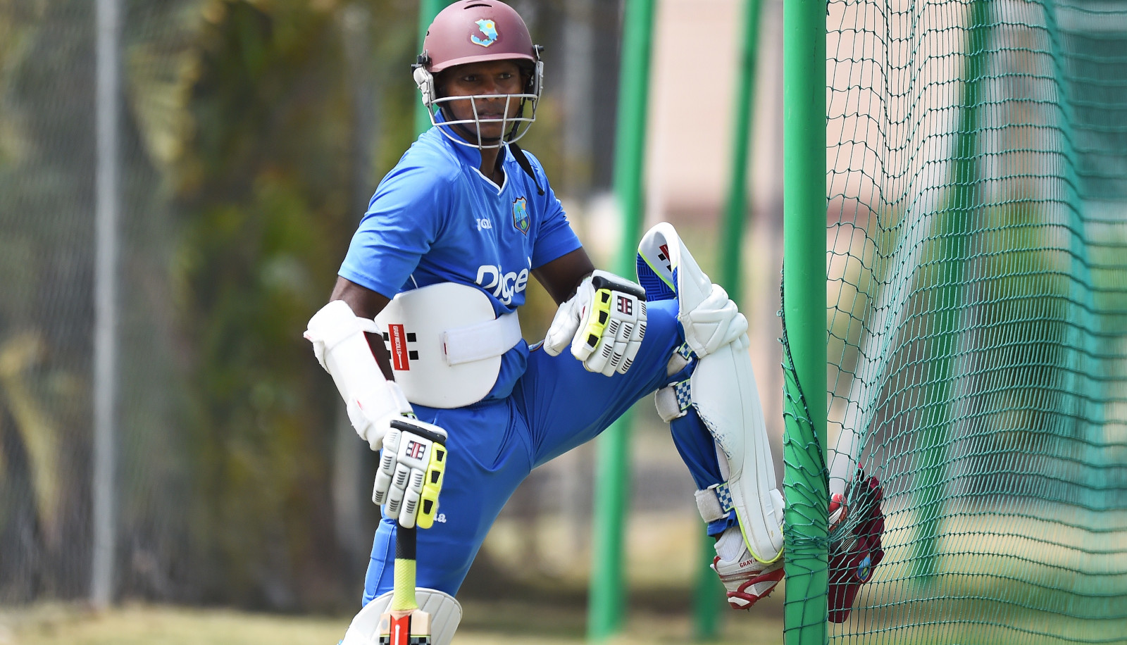 4 weird batting stances that confused the world of cricket